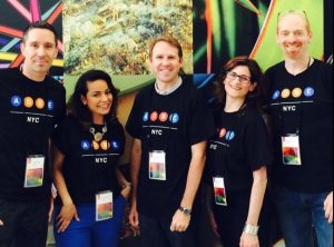 How to Create a Winning Employee Ambassador Program [8 Tips]